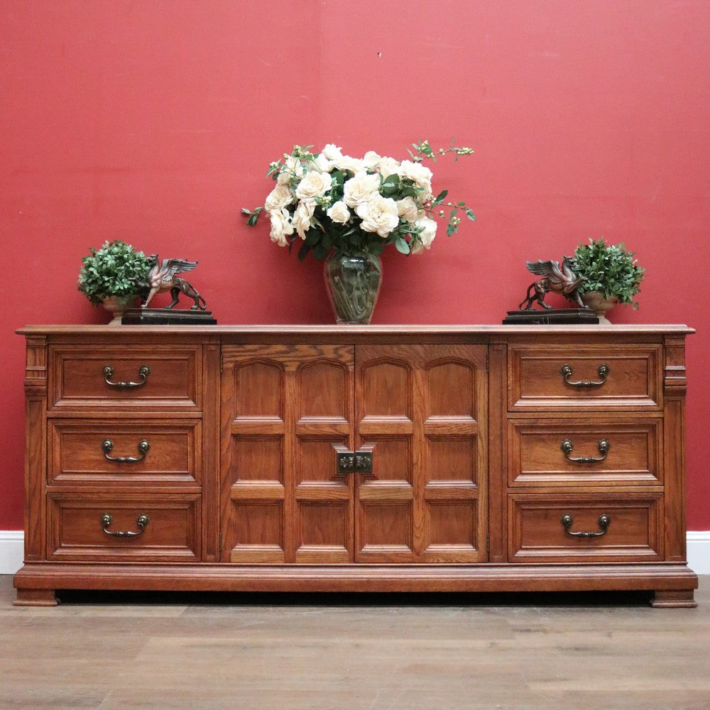 x SOLD Drexel Heritage Guildhall Collection Six Drawer Sideboard, Buff ...