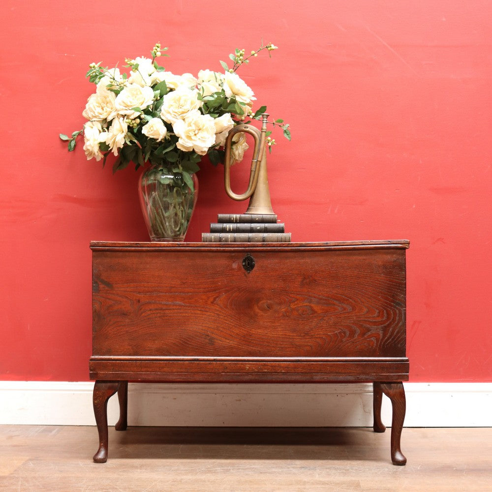 English Elm Blanket Box with Key, Original Paper Lining and Elegant Le ...
